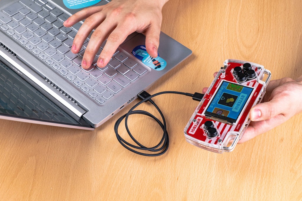 Circuitmess ByteBoi - Spielekonsole — FlyingMachines.de